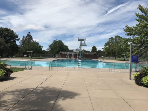 A Guide to the Best Public Pools in Omaha - The Reader
